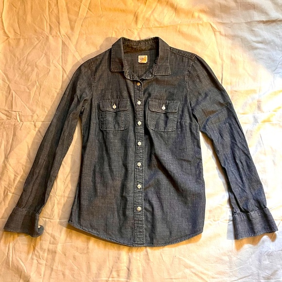 J. Crew | Tops | J Crew Rolltab Ls Chambray Denim Perfect Shirt Size Xs ...